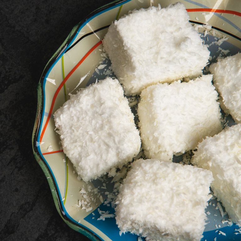 RECEITA: Maria Mole com Coco - Grupo PQ Alimentos