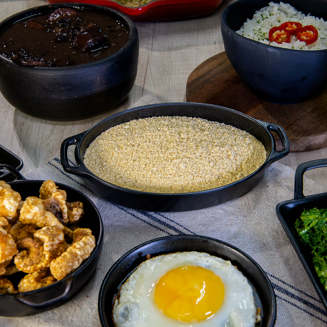 RECEITA: Feijoada com FAROFA PRONTA TRADICIONAL - Grupo PQ Alimentos