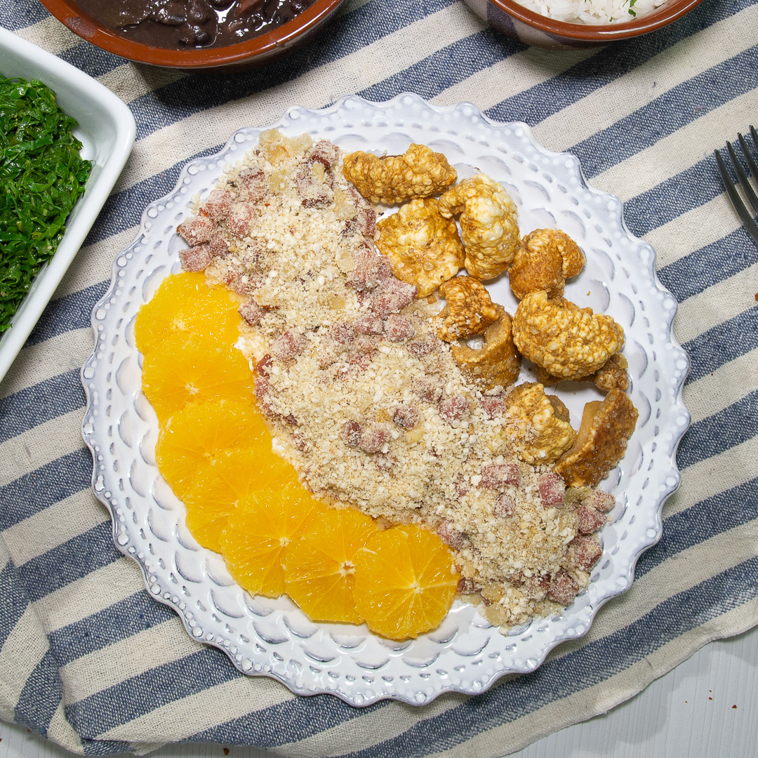 RECEITA: Farofa de Farinha de Mandioca Torrada com Calabresa - Grupo PQ ...