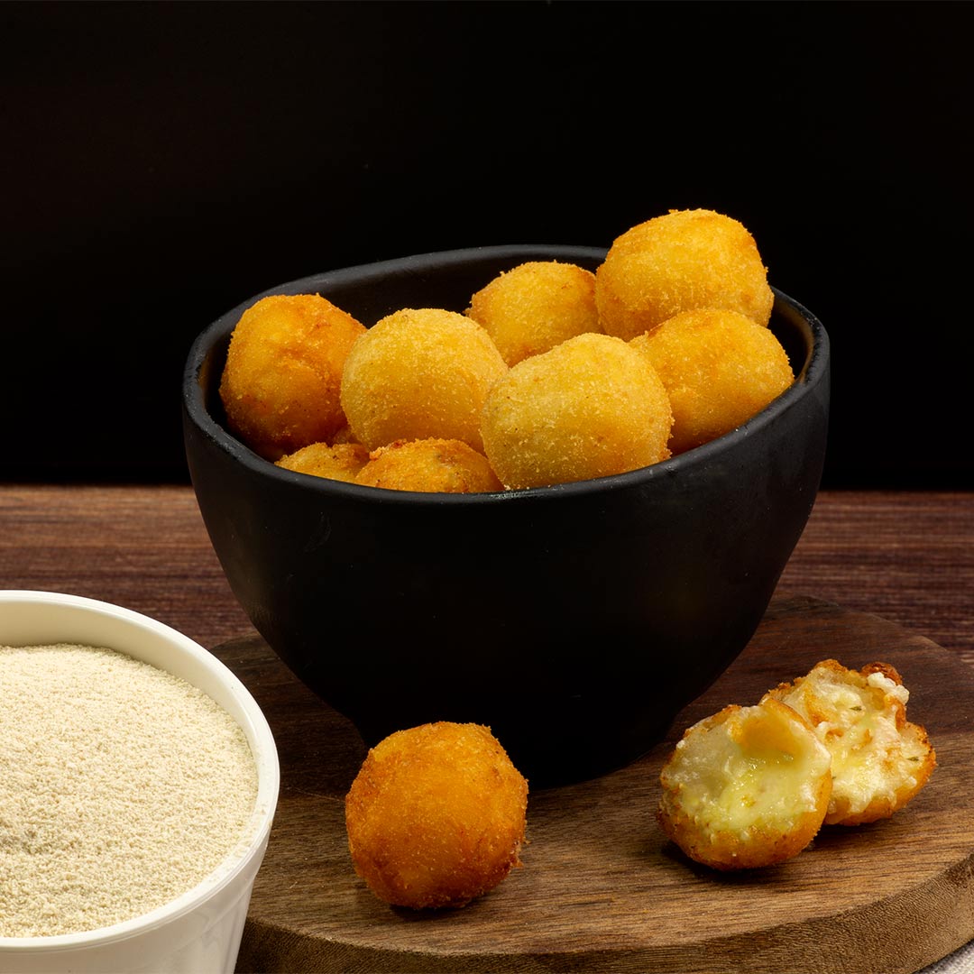 RECEITA: Porção de Bolinha de Queijo - Grupo PQ Alimentos