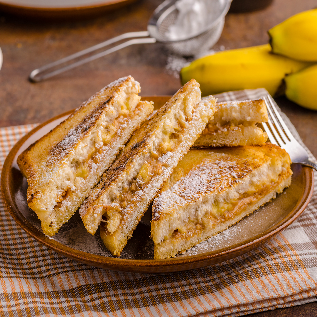 RECEITA: Sanduíche de Banana com Pasta de Amendoim - Grupo PQ Alimentos